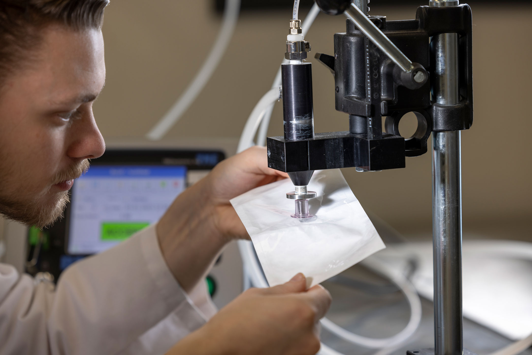 ASTM F1140 Burst Strength Test | Packaging Compliance Labs